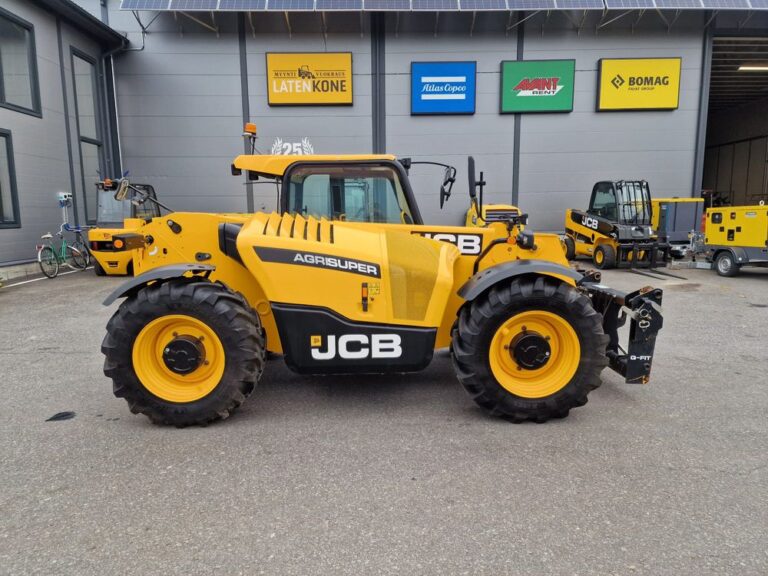 JCB 530-60 AGRISUPER kurottaja - Latenkone